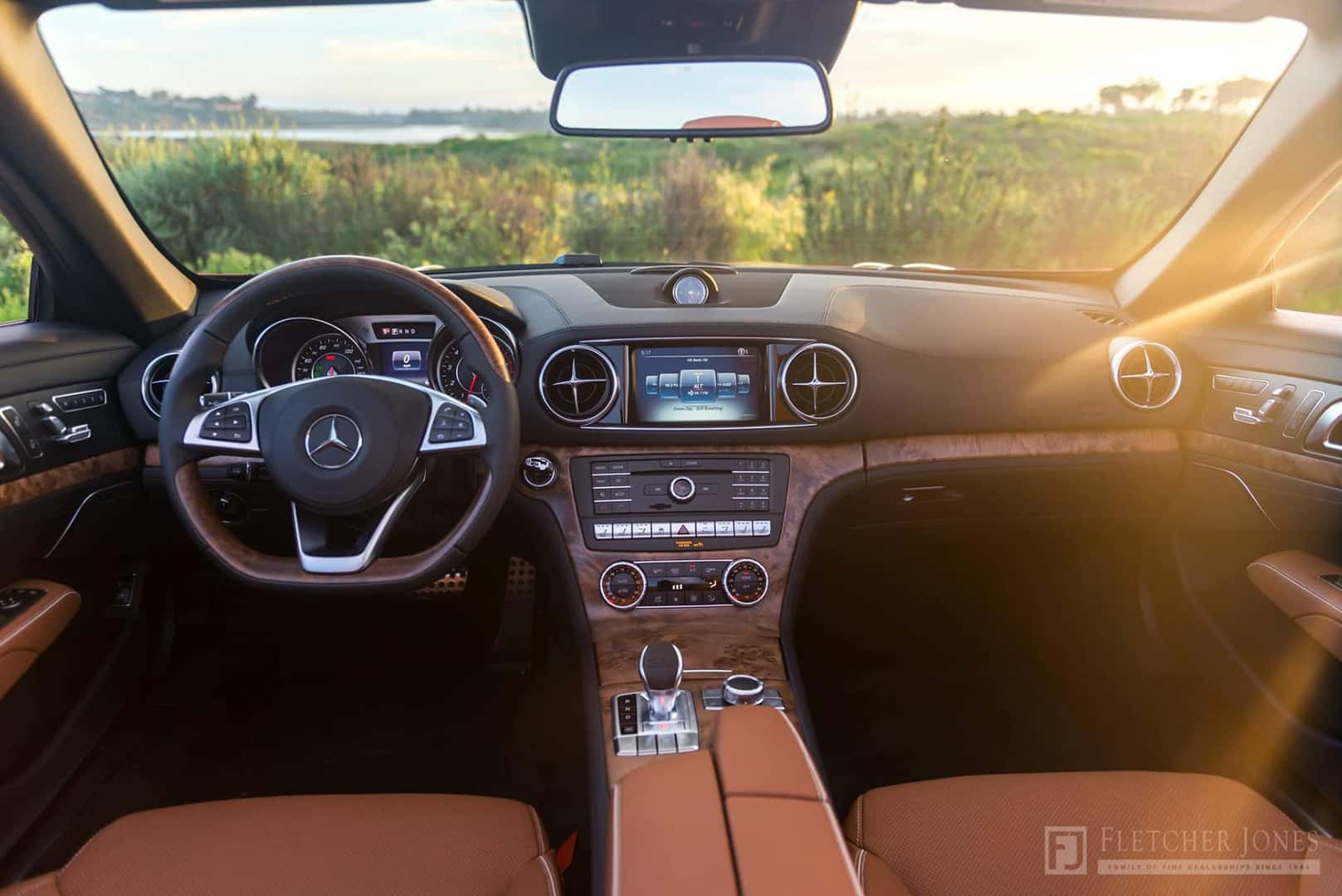 9 Summer Essentials to Keep in the Car Wherever You Go