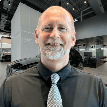 Genesis of Bloomington-Normal Staff | Normal Genesis Dealer