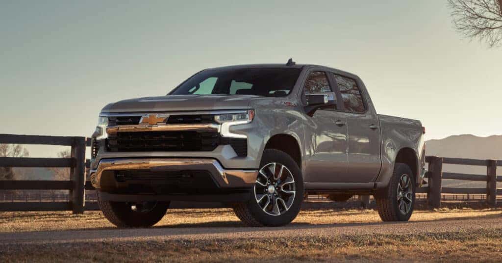 2025 Chevy Silverado 1500 vs Toyota Tundra: What's Better?