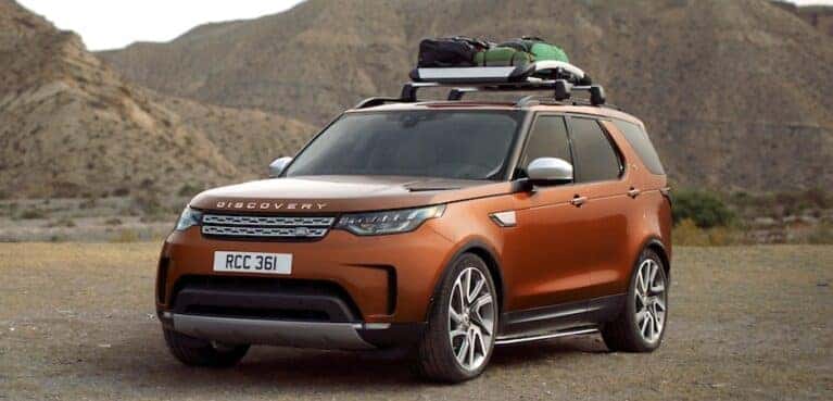 The Ultimate Checklist for Your Next Land Rover Road Trip | Land Rover ...